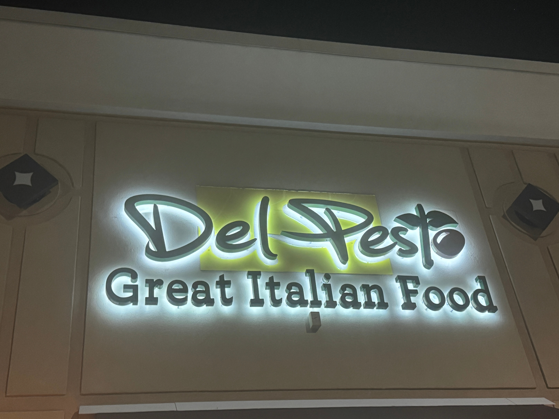 Del Pesto - Authentic Italian Restaurant in Jupiter, FL